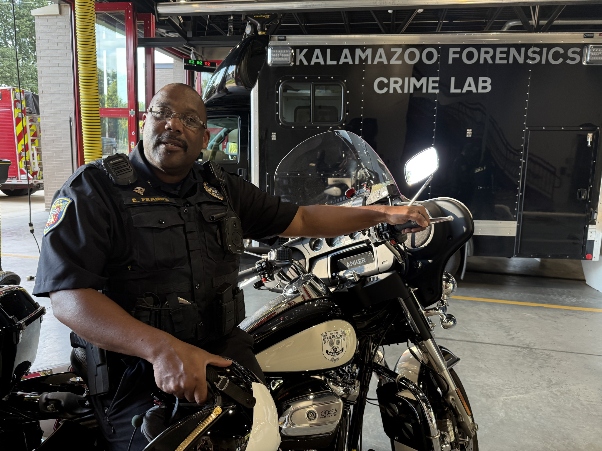 ICE recruitment could impact local police forces – NowKalamazoo